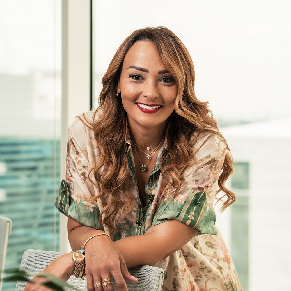 تجربة رويدا أبيلا نورذن في قطاع الضيافة والعلاقات العامة - مجلة هي