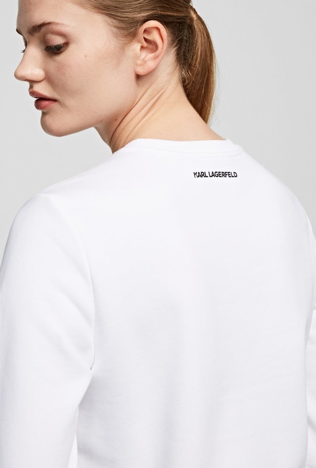 KARL LEGEND - مجلة هي