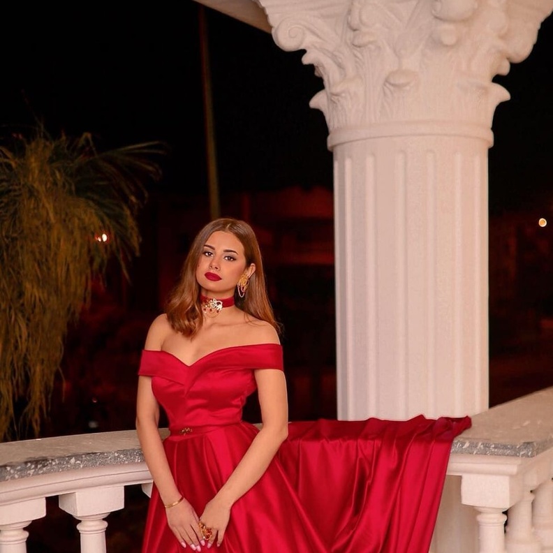 معلومات منة عرفة مجلة هي