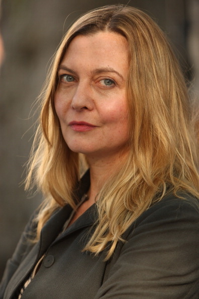 المبدعات يهيمن على القائمة القصيرة لجائزة Desmond Elliott - مجلة هي