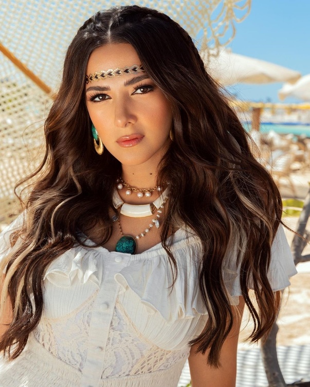 تصريحات دنيا سمير غانم تغيّر في حياتها بعد فقدان والديها مجلة هي