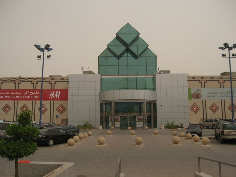 أشهر مراكز التسوق والمولات في الرياض لا تفوت زيارتها - مجلة هي