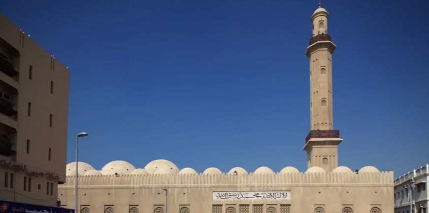 المسجد الكبير في دبي.. وجهة تراثية تعكس روح التسامح والمحبة - مجلة هي