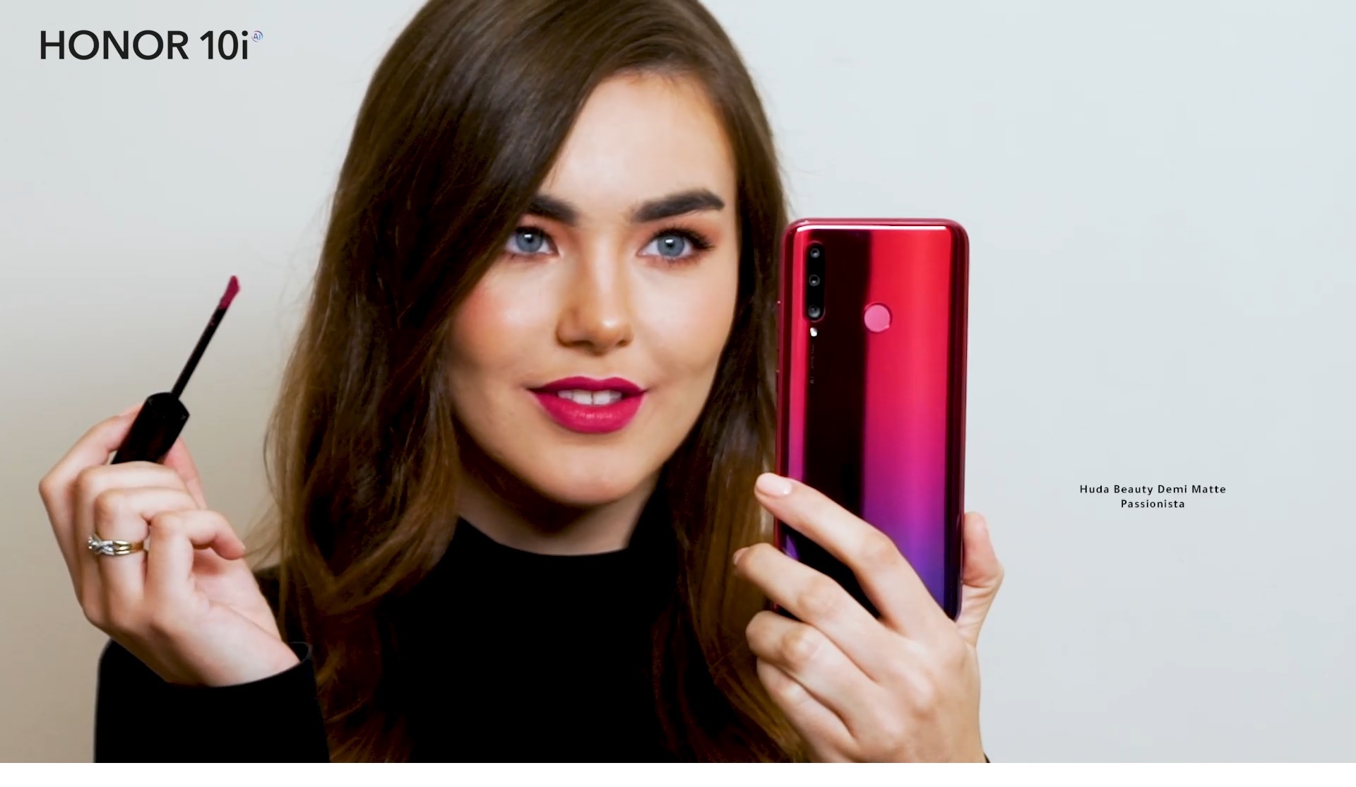 تألقي في صور السيلفي مع HONOR 10i - مجلة هي